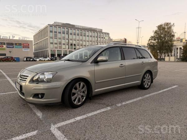 Toyota Avensis 2007 Rīga vietnē Pelēks Toyota Avensis 2007 Rīga, ar dzinēja tilpumu 2.00 L un nobraukumu 254 tūkst. km par 2100 €, foto 1 vietnē AUTOMOTO.COM.LV