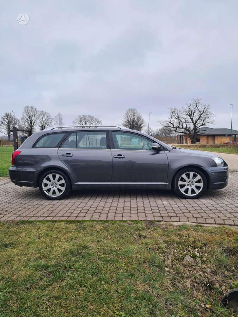 Pelēks Toyota Avensis 2008 Kaišiadorys, ar dzinēja tilpumu 2.00 L un nobraukumu 322 tūkst. km par 2599 €, foto 8 vietnē AUTOMOTO.COM.LV