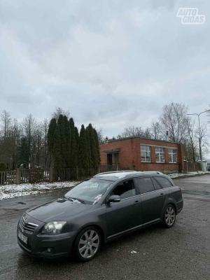 Pelēks Toyota Avensis 2008 Šauļi, ar dzinēja tilpumu 2.00 L un nobraukumu 300 tūkst. km par 1750 €, foto 3 vietnē AUTOMOTO.COM.LV