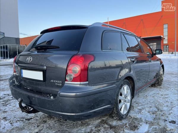 Grey Toyota Avensis 2008 in Vilnius, with an engine capacity of 2.00 L and mileage of 343 thousand km for 2150 €, photo 6 on AUTOMOTO.COM.LV
