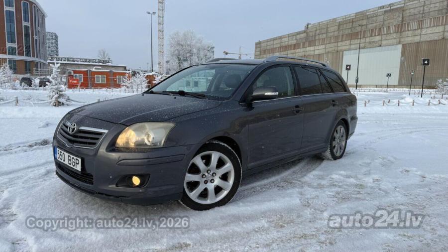 Pelēks Toyota Avensis 2008 Tallina, ar dzinēja tilpumu 2.00 L un nobraukumu 390 tūkst. km par 2100 €, foto 1 vietnē AUTOMOTO.COM.LV