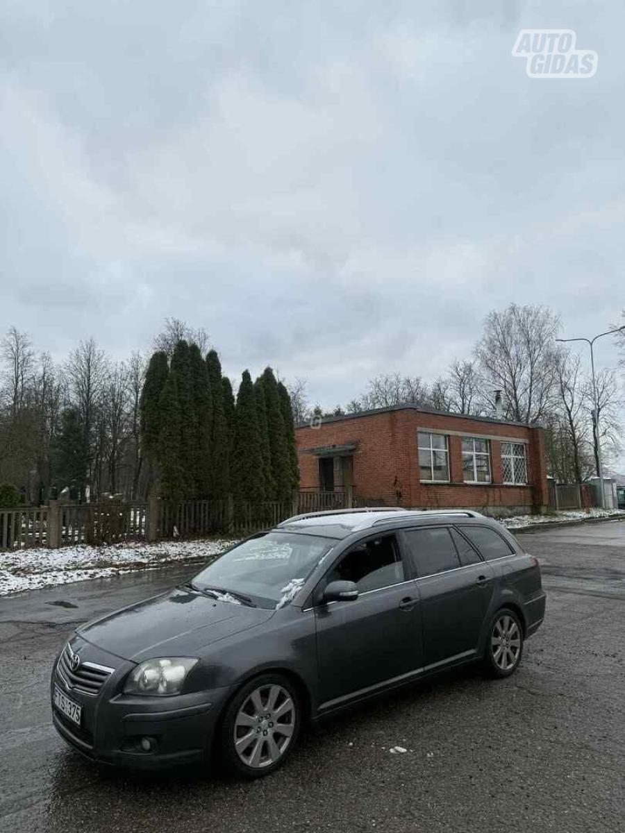 Pelēks Toyota Avensis 2008 Šauļi, ar dzinēja tilpumu 2.00 L un nobraukumu 290 tūkst. km par 1950 €, foto 3 vietnē AUTOMOTO.COM.LV