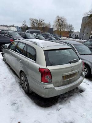 Grey Toyota Avensis 2008 in Kaunas, with an engine capacity of 2.00 L and mileage of 245 thousand km for 550 €, photo  on AUTOMOTO.COM.LV