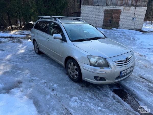 Pelēks Toyota Avensis 2008 Viļņa, ar dzinēja tilpumu 1.80 L un nobraukumu 254 tūkst. km par 1250 €, foto 2 vietnē AUTOMOTO.COM.LV
