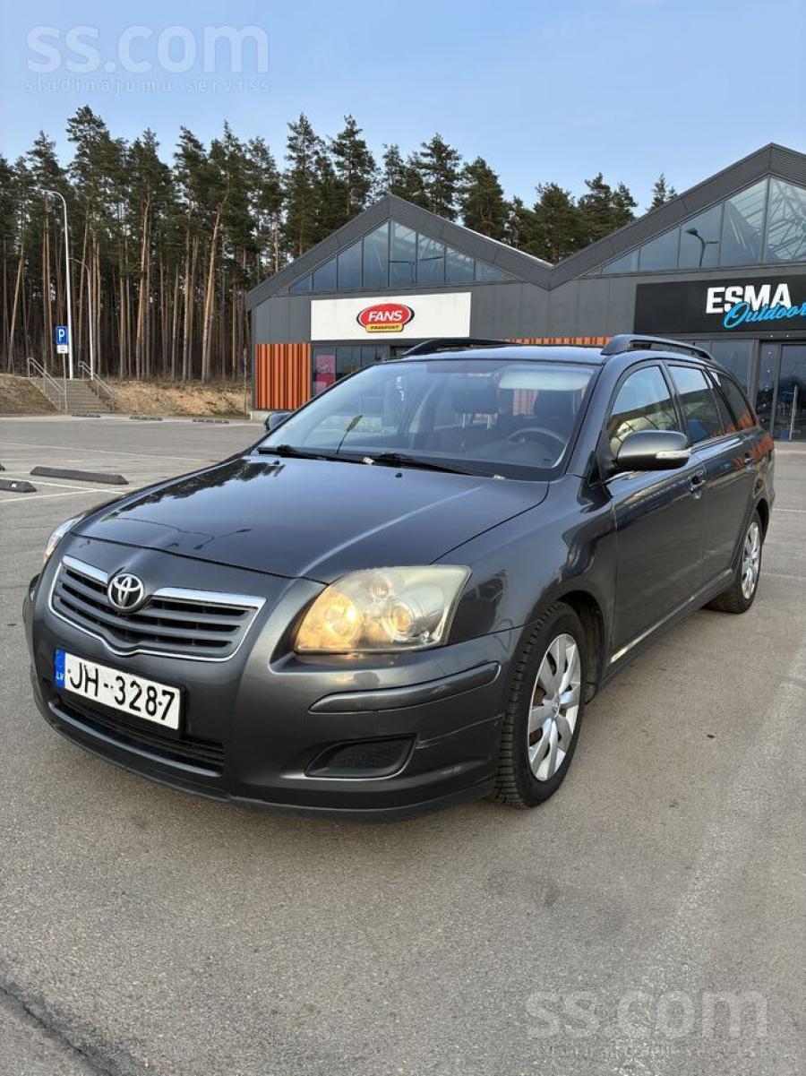 Grey Toyota Avensis 2008 in Riga, with an engine capacity of 2.00 L and mileage of 260 thousand km for 2500 €, photo 6 on AUTOMOTO.COM.LV