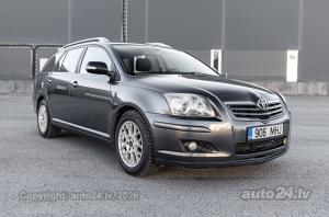 Pelēks Toyota Avensis 2008 Tallina, ar dzinēja tilpumu 2.20 L un nobraukumu 0 tūkst. km par 2500 €, foto  vietnē AUTOMOTO.COM.LV