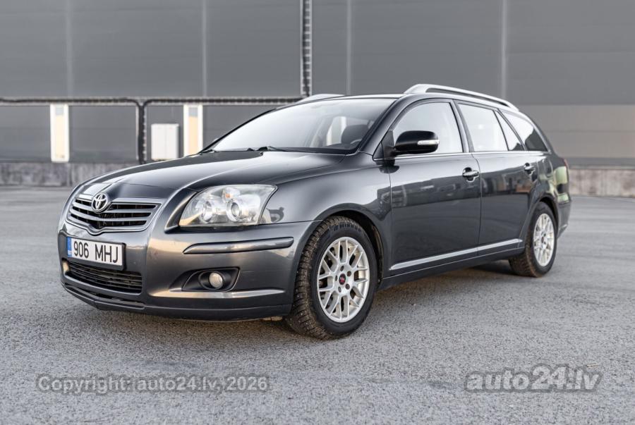 Pelēks Toyota Avensis 2008 Tallina, ar dzinēja tilpumu 2.20 L un nobraukumu 0 tūkst. km par 2500 €, foto 4 vietnē AUTOMOTO.COM.LV