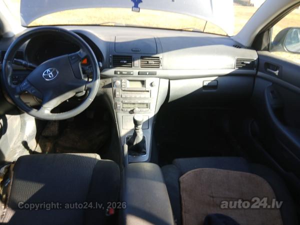 Pelēks Toyota Avensis 2008 Tallina, ar dzinēja tilpumu 2.00 L un nobraukumu 285 tūkst. km par 500 €, foto 7 vietnē AUTOMOTO.COM.LV
