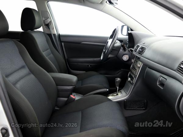 Серый Тойота Авенсис 2008 в Таллин, объемом двигателя 1.80 л и пробегом 225 тыс. км за 2999 €, фото 6 на AUTOMOTO.COM.LV