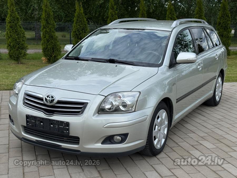 Серый Тойота Авенсис 2008 в Тарту, объемом двигателя 2.20 л и пробегом 208 тыс. км за 3999 €, фото 1 на AUTOMOTO.COM.LV