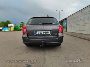 Grey Toyota Avensis 2008 in Tallinn, with an engine capacity of 2.20 L and mileage of 198 thousand km for 3000 €, photo 6 on AUTOMOTO.COM.LV