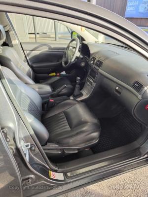 Grey Toyota Avensis 2008 in Tallinn, with an engine capacity of 2.20 L and mileage of 198 thousand km for 3000 €, photo 10 on AUTOMOTO.COM.LV