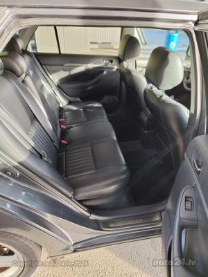 Grey Toyota Avensis 2008 in Tallinn, with an engine capacity of 2.20 L and mileage of 198 thousand km for 3000 €, photo 13 on AUTOMOTO.COM.LV