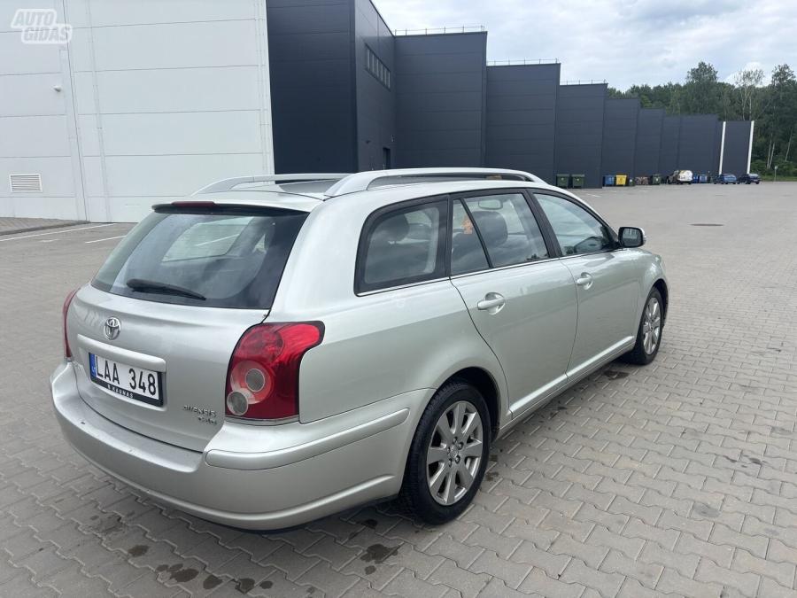 Pelēks Toyota Avensis 2008 Kauņa, ar dzinēja tilpumu 2.00 L un nobraukumu 300 tūkst. km par 1650 €, foto 6 vietnē AUTOMOTO.COM.LV
