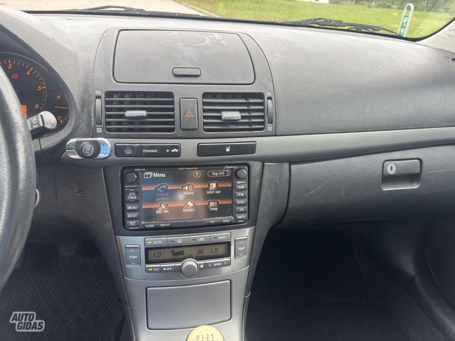 Pelēks Toyota Avensis 2008 Kauņa, ar dzinēja tilpumu 2.00 L un nobraukumu 300 tūkst. km par 1650 €, foto 10 vietnē AUTOMOTO.COM.LV