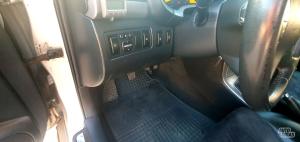 Grey Toyota Avensis 2008 in Vilnius, with an engine capacity of 2.20 L and mileage of 300 thousand km for 2150 €, photo 12 on AUTOMOTO.COM.LV