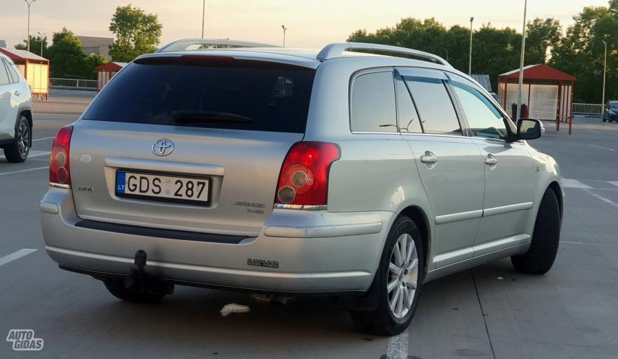 Grey Toyota Avensis 2008 in Vilnius, with an engine capacity of 2.20 L and mileage of 300 thousand km for 2100 €, photo 3 on AUTOMOTO.COM.LV
