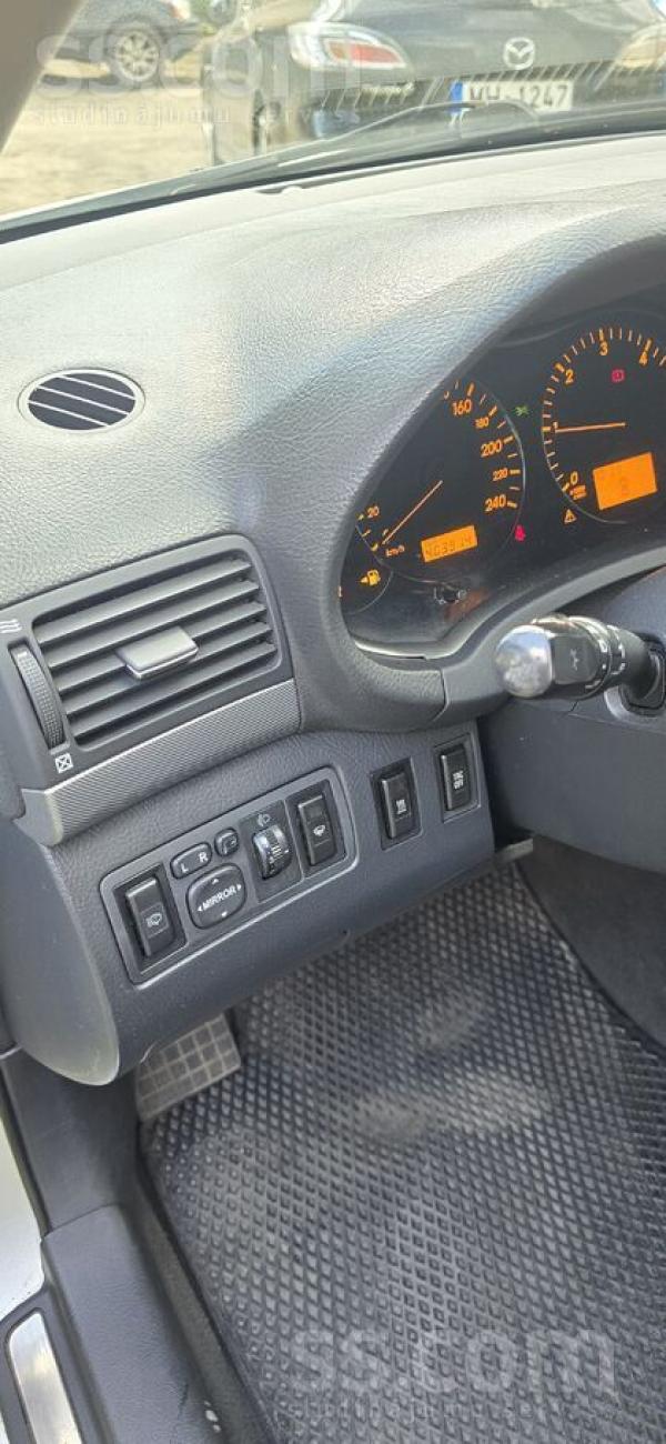 Pelēks Toyota Avensis 2008 Rīga, ar dzinēja tilpumu 2.00 L un nobraukumu 404 tūkst. km par 1200 €, foto 5 vietnē AUTOMOTO.COM.LV