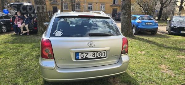 Pelēks Toyota Avensis 2008 Rīga, ar dzinēja tilpumu 2.00 L un nobraukumu 404 tūkst. km par 1200 €, foto 8 vietnē AUTOMOTO.COM.LV