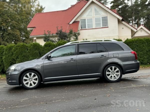 Серый Тойота Авенсис 2008 в Юрмала, объемом двигателя 2.00 л и пробегом 412 тыс. км за 2490 €, фото 6 на AUTOMOTO.COM.LV