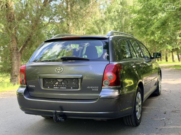 Pelēks Toyota Avensis 2008 Utena, ar dzinēja tilpumu 2.00 L un nobraukumu 458 tūkst. km par 2490 €, foto 10 vietnē AUTOMOTO.COM.LV