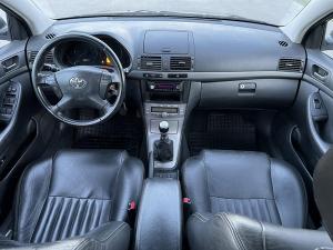 Серый Тойота Авенсис 2008 в Нарва, объемом двигателя 2.00 л и пробегом 312 тыс. км за 1999 €, фото 12 на AUTOMOTO.COM.LV