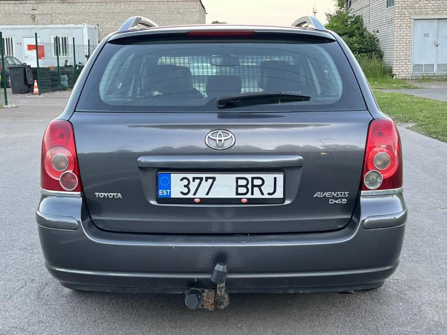 Серый Тойота Авенсис 2008 в Нарва, объемом двигателя 2.00 л и пробегом 312 тыс. км за 1999 €, фото 20 на AUTOMOTO.COM.LV