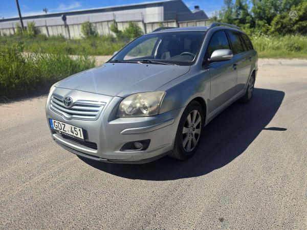 Pelēks Toyota Avensis 2008 Viļņa, ar dzinēja tilpumu 2.23 L un nobraukumu 360 tūkst. km par 1300 €, foto 1 vietnē AUTOMOTO.COM.LV