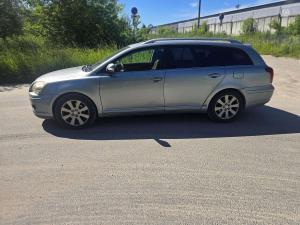 Pelēks Toyota Avensis 2008 Viļņa, ar dzinēja tilpumu 2.23 L un nobraukumu 360 tūkst. km par 1300 €, foto 8 vietnē AUTOMOTO.COM.LV