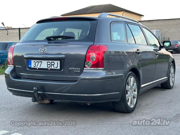 Серый Тойота Авенсис 2008 в Нарва, объемом двигателя 2.00 л и пробегом 315 тыс. км за 1999 €, фото 7 на AUTOMOTO.COM.LV