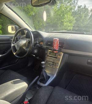 Grey Toyota Avensis 2008 in Jelgava, with an engine capacity of 2.20 L and mileage of 360 thousand km for 2350 €, photo  on AUTOMOTO.COM.LV