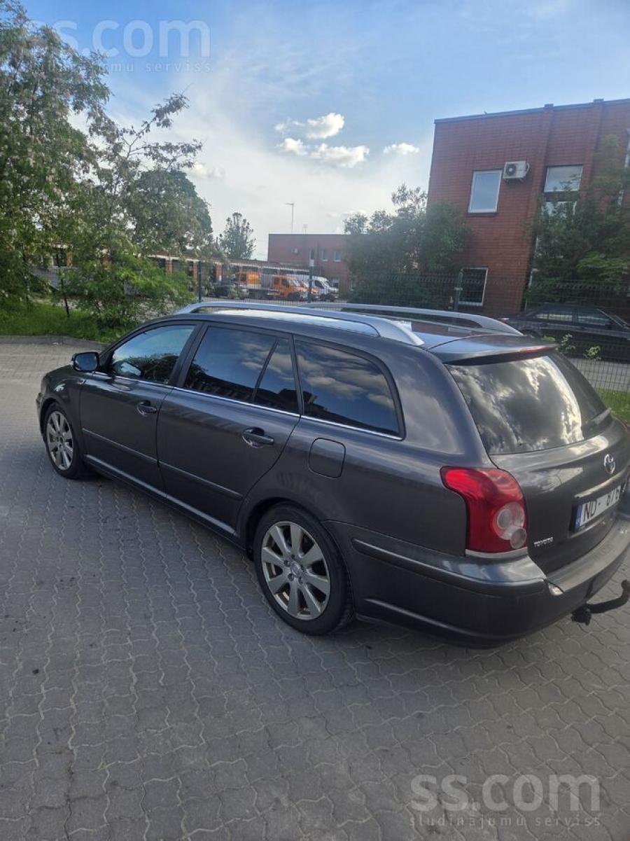 Серый Тойота Авенсис 2008 в Елгава, объемом двигателя 2.20 л и пробегом 360 тыс. км за 2350 €, фото 6 на AUTOMOTO.COM.LV