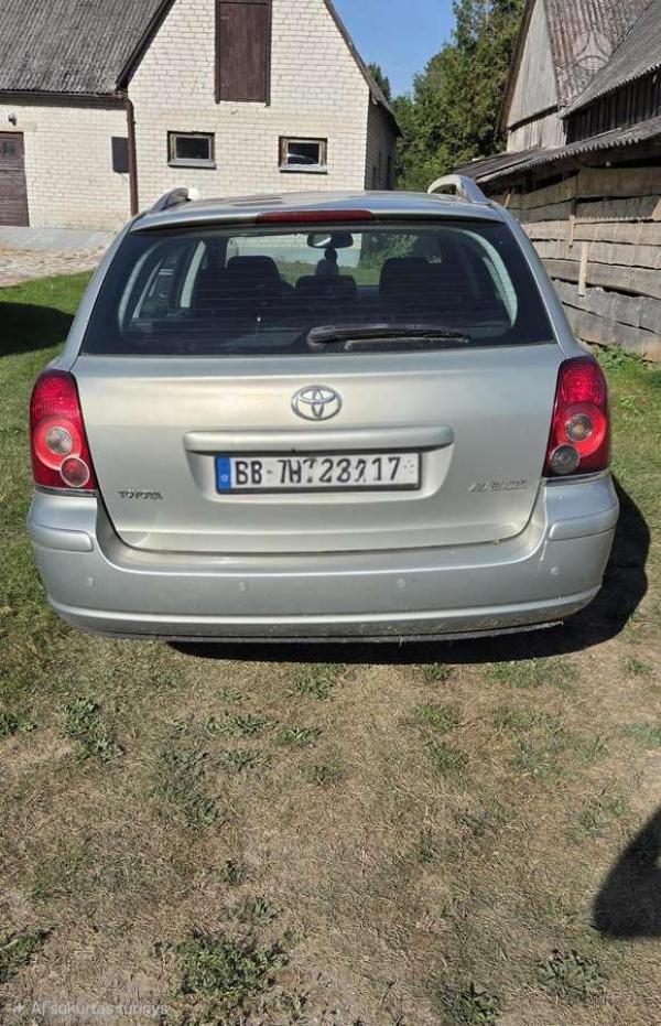 Серый Тойота Авенсис 2008 в Арёгала, объемом двигателя 1.79 л и пробегом 180 тыс. км за 1500 €, фото 2 на AUTOMOTO.COM.LV