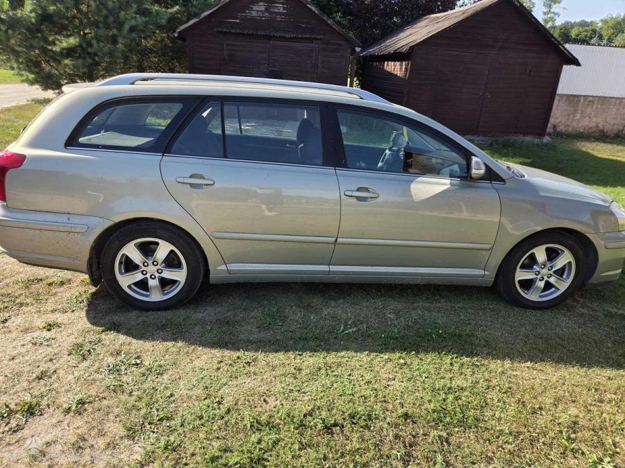 Серый Тойота Авенсис 2008 в Арёгала, объемом двигателя 1.79 л и пробегом 180 тыс. км за 1500 €, фото 5 на AUTOMOTO.COM.LV