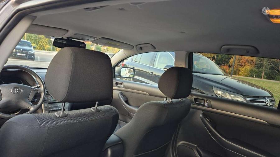 Pelēks Toyota Avensis 2008 Šauļi, ar dzinēja tilpumu 2.00 L un nobraukumu 292 tūkst. km par 2600 €, foto 10 vietnē AUTOMOTO.COM.LV