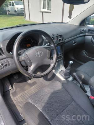 Pelēks Toyota Avensis 2008 Limbaži, ar dzinēja tilpumu 2.00 L un nobraukumu 293 tūkst. km par 2500 €, foto 6 vietnē AUTOMOTO.COM.LV