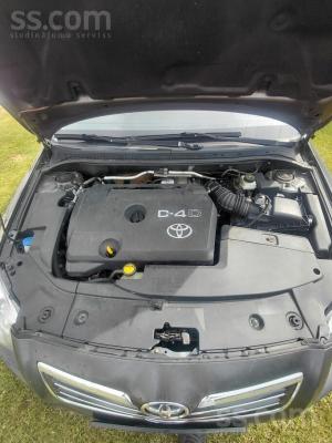 Pelēks Toyota Avensis 2008 Limbaži, ar dzinēja tilpumu 2.00 L un nobraukumu 293 tūkst. km par 2500 €, foto 14 vietnē AUTOMOTO.COM.LV