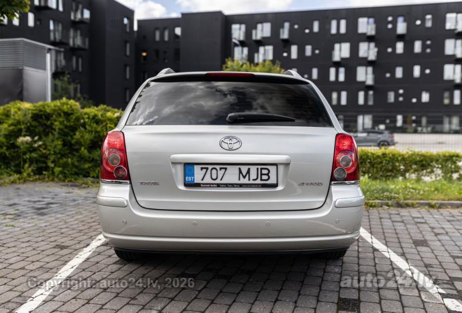 Серый Тойота Авенсис 2008 в Таллин, объемом двигателя 2.40 л и пробегом 218 тыс. км за 2599 €, фото 6 на AUTOMOTO.COM.LV