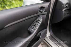 Серый Тойота Авенсис 2008 в Таллин, объемом двигателя 2.40 л и пробегом 218 тыс. км за 2599 €, фото 20 на AUTOMOTO.COM.LV