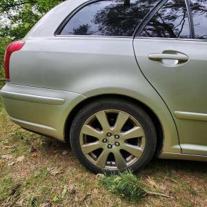 Серый Тойота Авенсис 2008 в Вильнюс, объемом двигателя 2.00 л и пробегом 391 тыс. км за 1800 €, фото 15 на AUTOMOTO.COM.LV