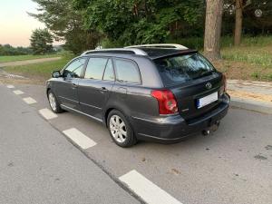 Серый Тойота Авенсис 2008 в Вильнюс, объемом двигателя 2.00 л и пробегом 232 тыс. км за 2904 €, фото 4 на AUTOMOTO.COM.LV