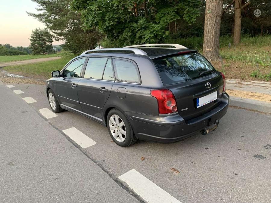Серый Тойота Авенсис 2008 в Вильнюс, объемом двигателя 2.00 л и пробегом 232 тыс. км за 2904 €, фото 4 на AUTOMOTO.COM.LV