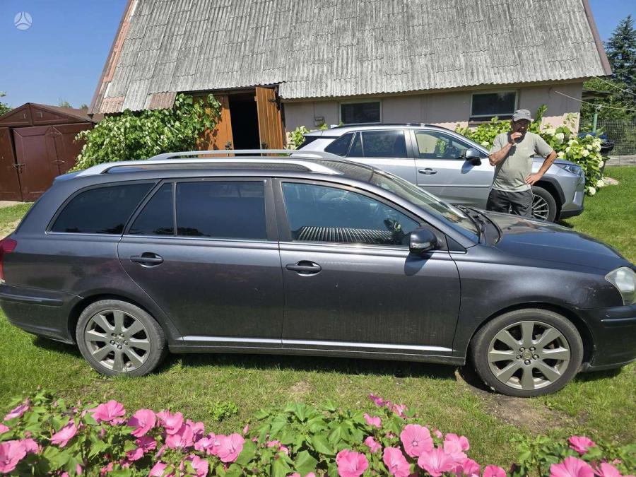 Grey Toyota Avensis 2008 in Vilnius, with an engine capacity of 2.00 L and mileage of 383 thousand km for 2700 €, photo 6 on AUTOMOTO.COM.LV