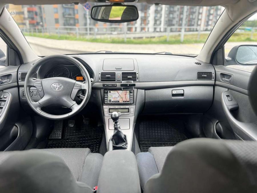 Grey Toyota Avensis 2008 in Vilnius, with an engine capacity of 2.23 L and mileage of 310 thousand km for 2300 €, photo 14 on AUTOMOTO.COM.LV