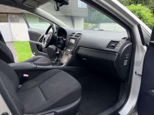 Grey Toyota Avensis 2008 in Vilnius, with an engine capacity of 2.00 L and mileage of 270 thousand km for 2650 €, photo 9 on AUTOMOTO.COM.LV