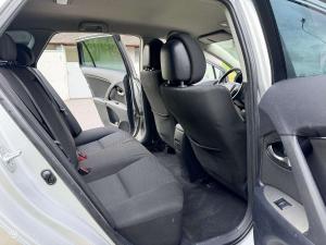 Grey Toyota Avensis 2008 in Vilnius, with an engine capacity of 2.00 L and mileage of 270 thousand km for 2650 €, photo 10 on AUTOMOTO.COM.LV
