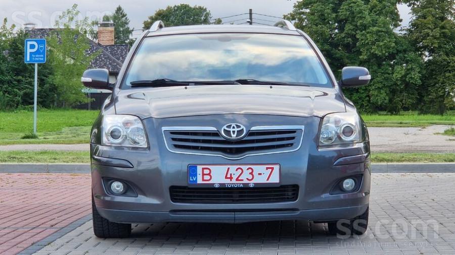 Серый Тойота Авенсис 2008 в Елгава, объемом двигателя 2.00 л и пробегом 305 тыс. км за 1590 €, фото 4 на AUTOMOTO.COM.LV