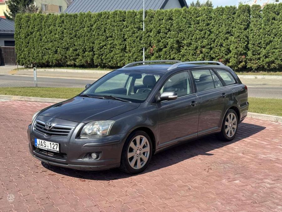 Серый Тойота Авенсис 2008 в Вильнюс, объемом двигателя 2.00 л и пробегом 330 тыс. км за 1350 €, фото 8 на AUTOMOTO.COM.LV