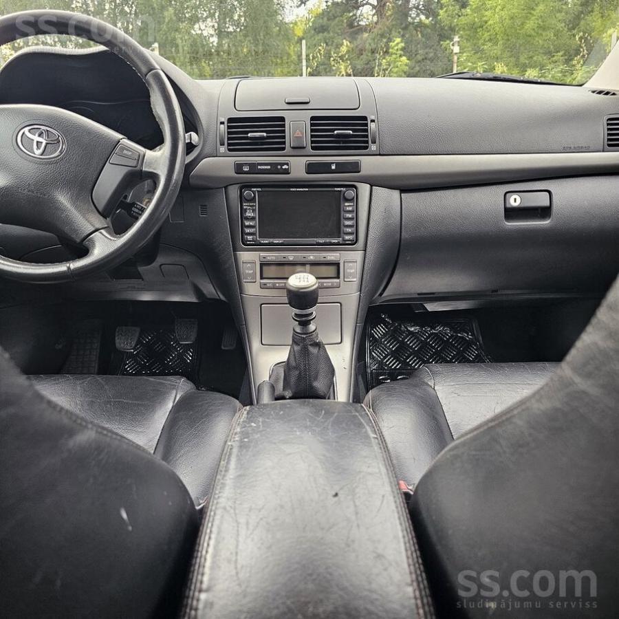 Серый Тойота Авенсис 2008 в Рига, объемом двигателя 2.00 л и пробегом 270 тыс. км за 2750 €, фото 14 на AUTOMOTO.COM.LV