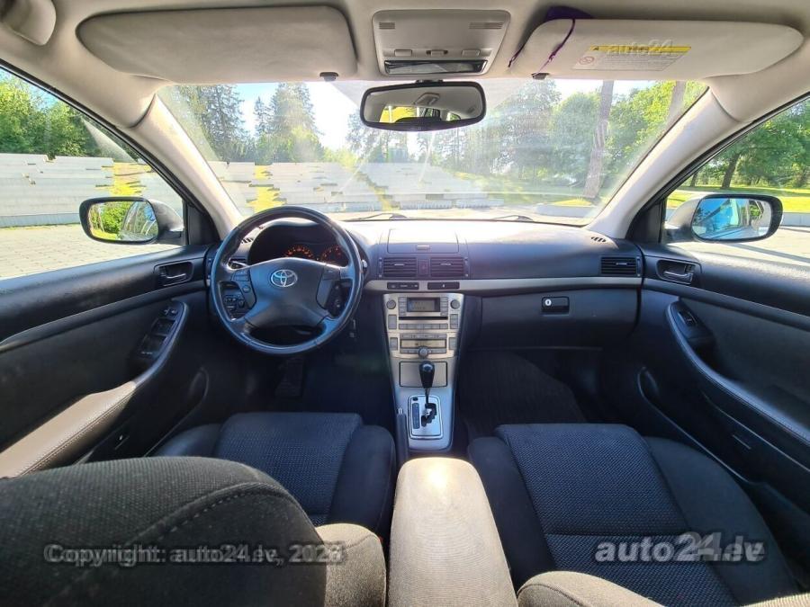Серый Тойота Авенсис 2008 в Таллин, объемом двигателя 1.80 л и пробегом 203 тыс. км за 3300 €, фото 7 на AUTOMOTO.COM.LV